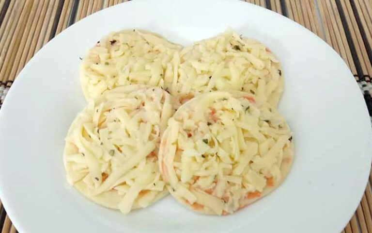 Mini pizza mussarela – 350g (20 unidades) – Dom Sabor Congelados ...